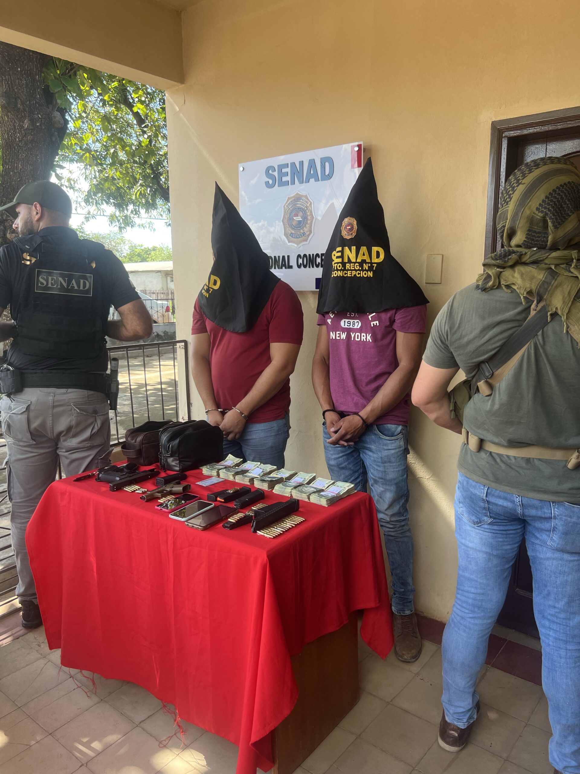 Operativo De La SENAD En Horqueta Dos Aprehendidos Decomisan Armas Y Operativo De La SENAD En Horqueta Dos Aprehendidos Decomisan Armas Y
