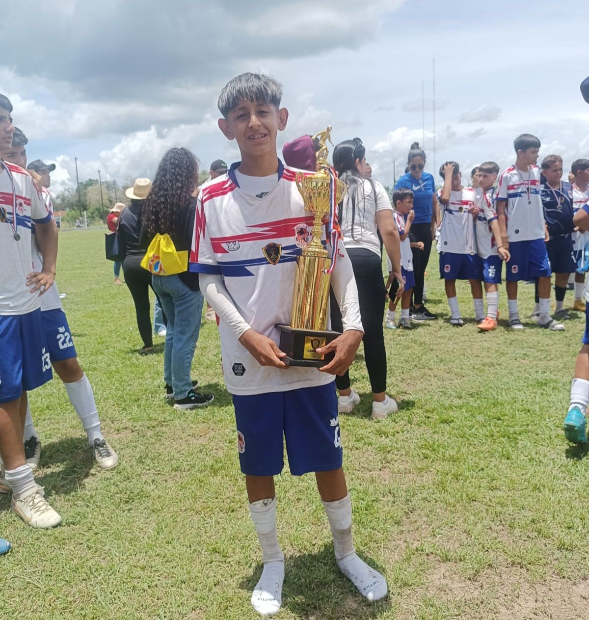 Lucas Cano, una joven promesa concepcionera que persigue su sueño en el ...