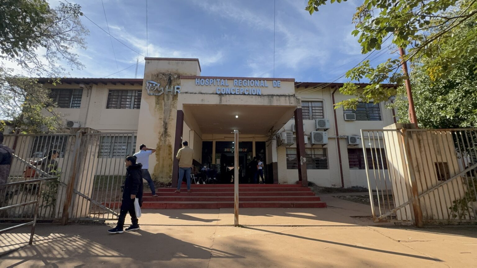 Dirección del Hospital Regional niega privilegios en asignación de ...